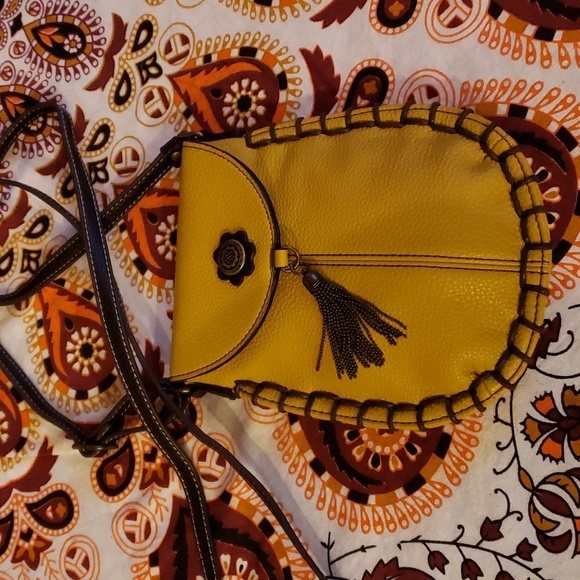 Chala | Bags | Chala Golden Yellow Cell Phone Crossbody Nwot 0 Vegan ...
